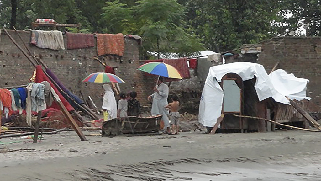 Climate Change Vulnerability and Resilience in Pakistan – Population ...